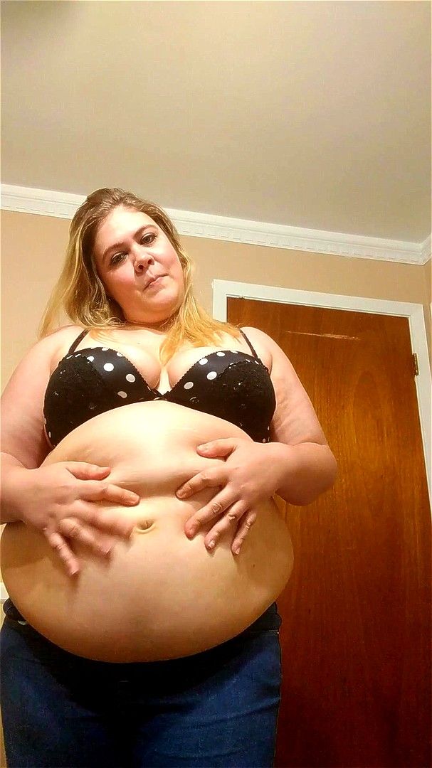 Watch Ssbbw Bbw Belly Ssbbw Belly Bbw Porn Spankbang 1654