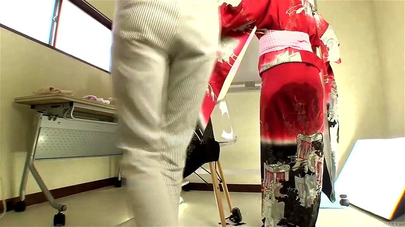 Watch Omorashi Omorashi Kimono Girl Fetish Porn Spankbang